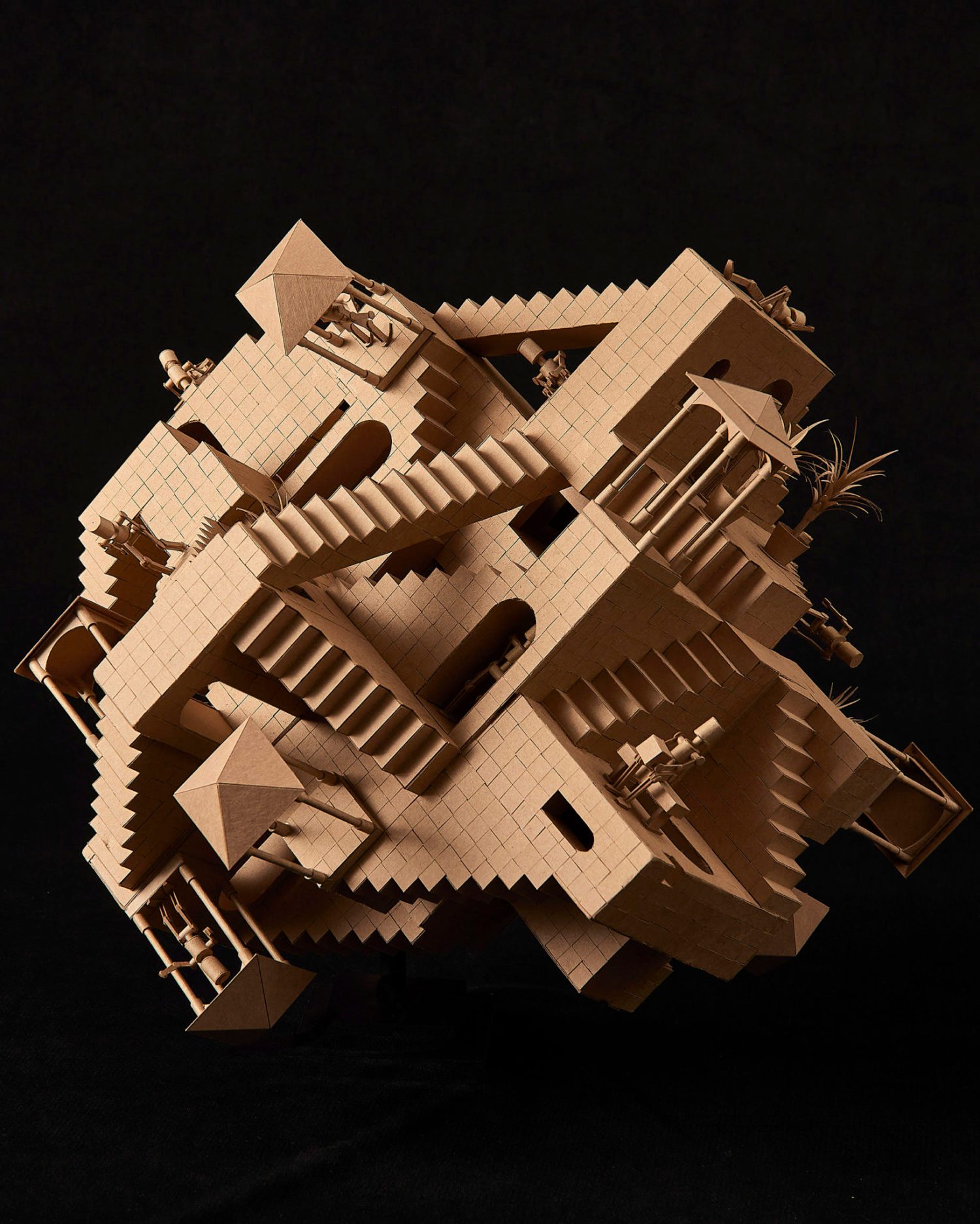 Un casting de robots en carton (galerie et vidéo) | Etrange et Insolite